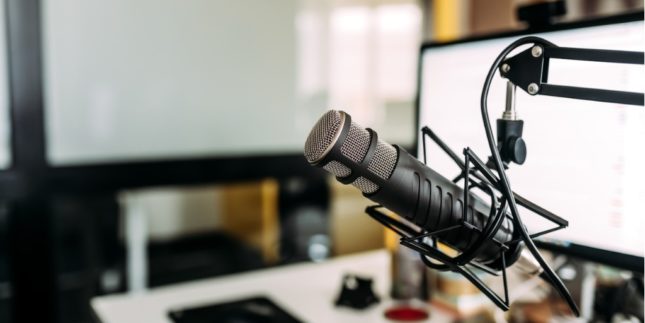 Top 5 Real Estate Podcasts to Follow in 2022 | Graana.com