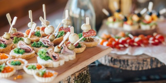 Best Buffet Restaurants in Karachi (Updated 2024) | Graana.com