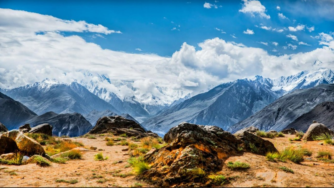 The Ultimate Hunza Valley Travel Guide: Everything You Need To Know ...