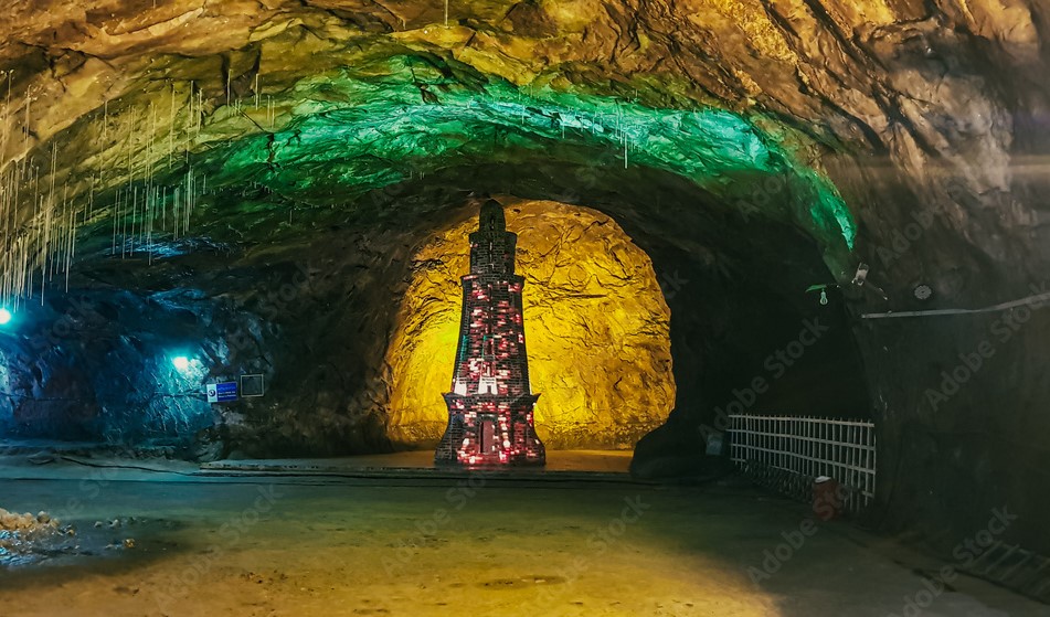 Everything You Need to Know About Khewra Salt Mine | Graana.com