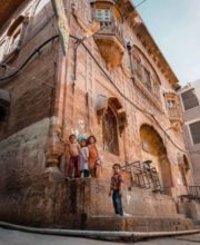 The 13 Gates of Lahore: History & Significance | Graana.com