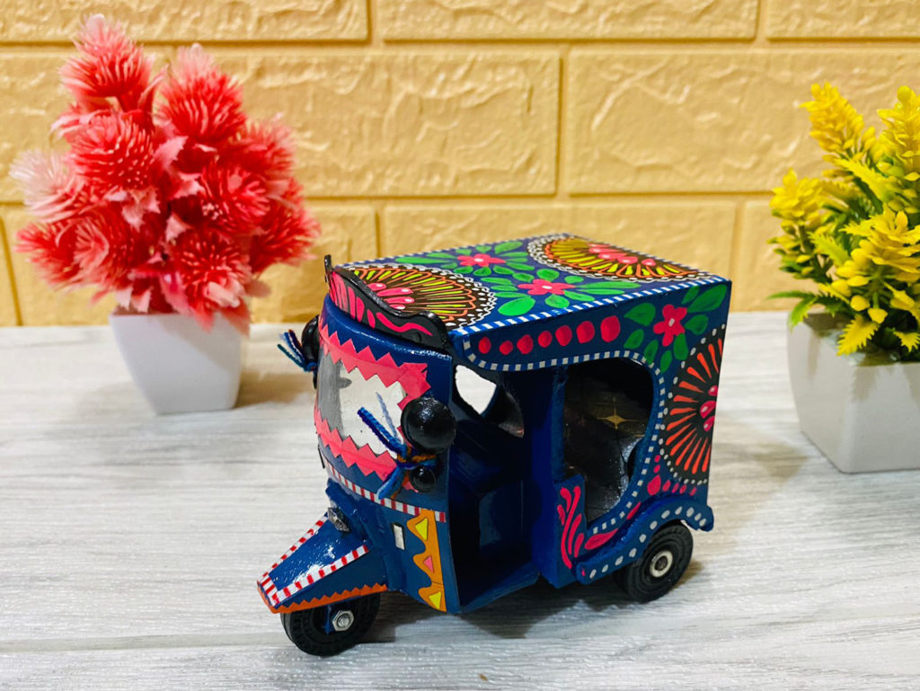 Famous Souvenirs of Pakistan | Graana.com