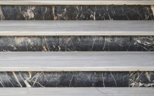 Stair Marble Designs: All You Need to Know | Graana.com