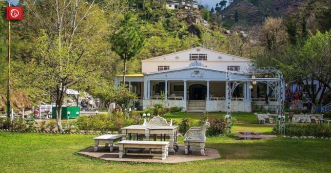 Exploring the Popular White Palace Swat | Graana.com