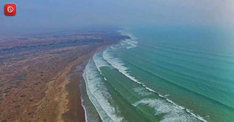 Exploring the Sonmiani Beach | Graana.com